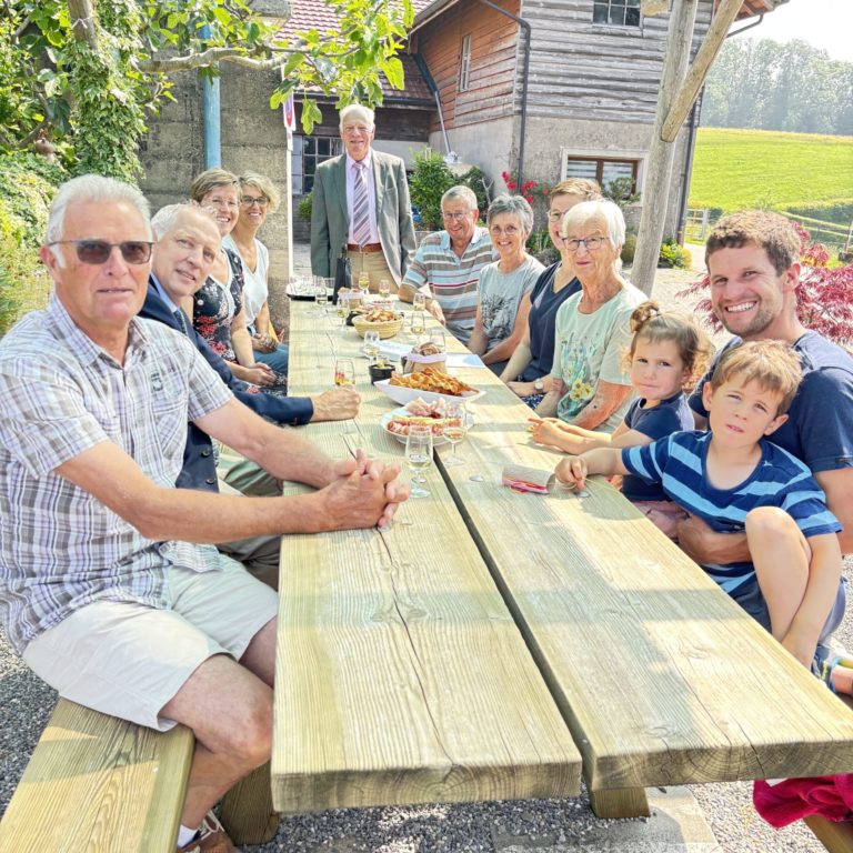 Les 90 ans de Suzanne Cossy à Puidoux – Le Courrier